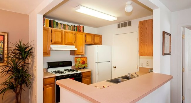 Stuart Pointe Reviews - Jensen Beach, FL | 3521 NW Treasure Coast Drive ...